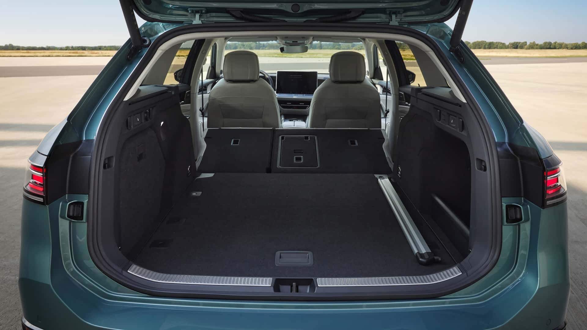 Volkswagen Passat B9: фото, характеристики и цены